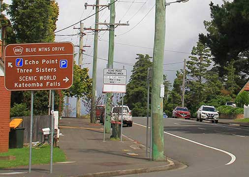 Artists - Treeline Lurline